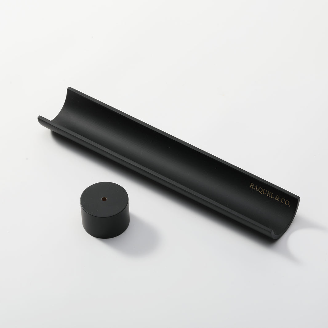 RAQUEL & CO. – RAQUEL & CO.